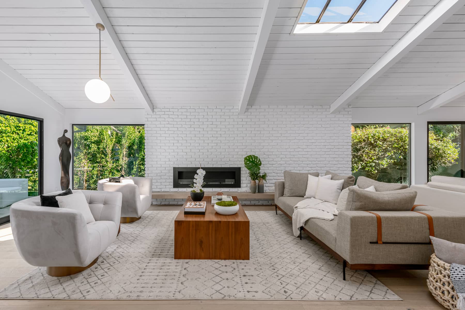 HOME • Greg Harris Estates - Real Estate Los Angeles