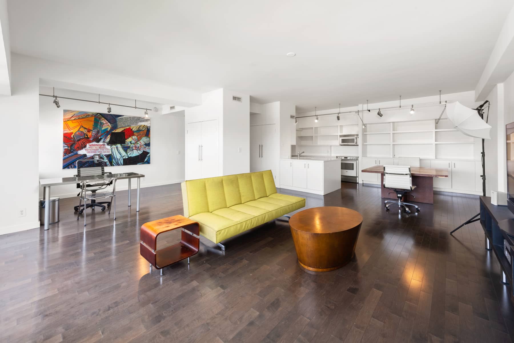 Redone Modern Unit with Views in Full Service Hollywood Versailles ...